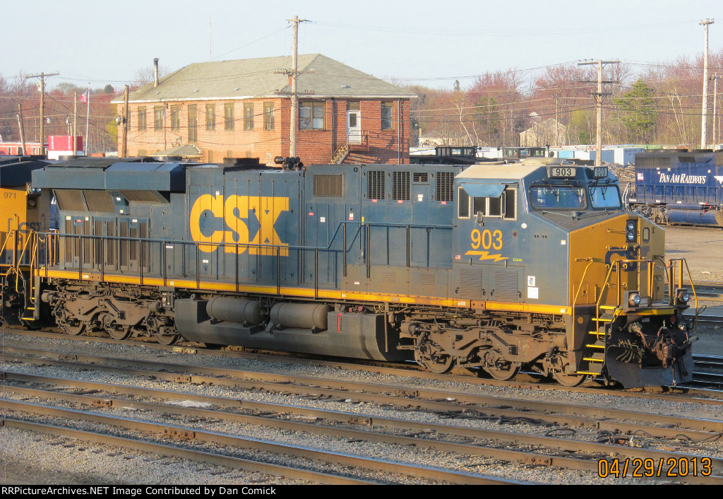 CSX 903